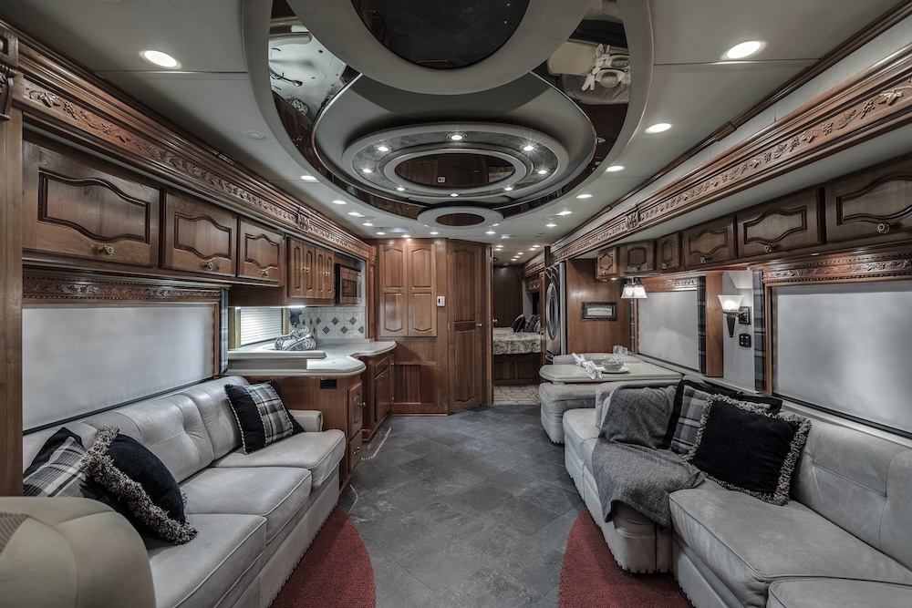 2007 Monaco Signature Triple Slide