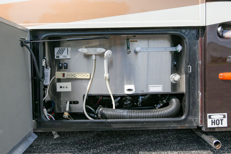 2008 Beaver Contessa 42 Westport IV Quad Slide