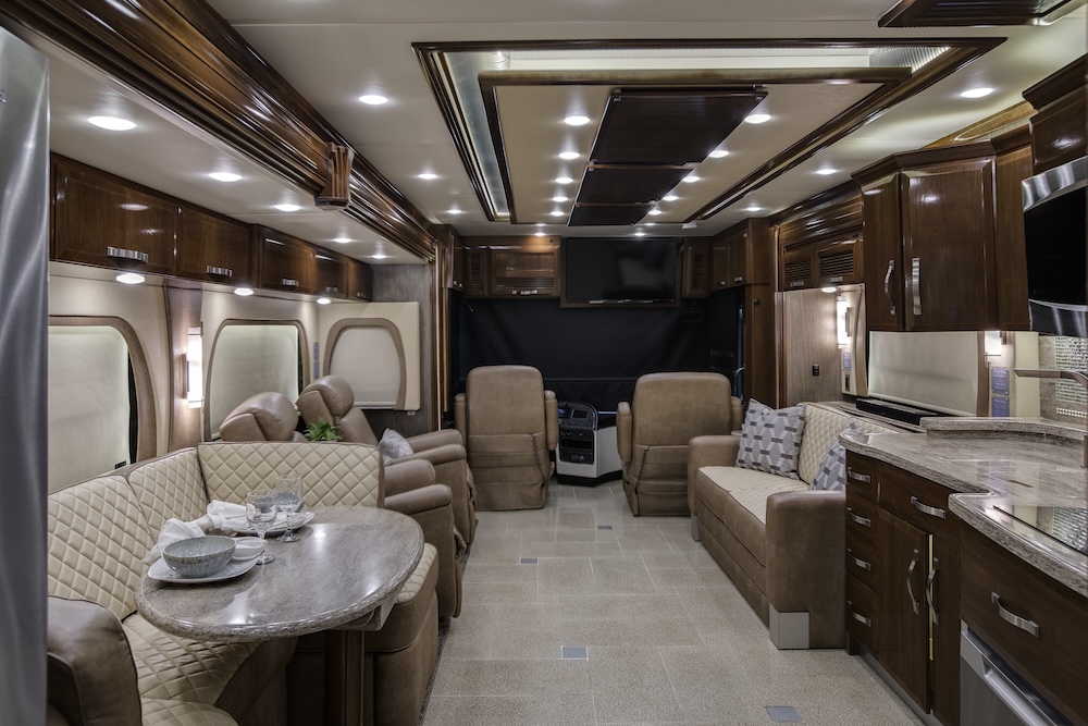 2014 Newmar King Aire 4593 Triple Slide # 100478