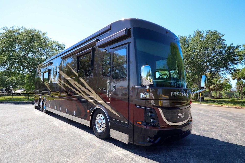 2017 Newmar King Aire 4584 Triple Slide # 2266
