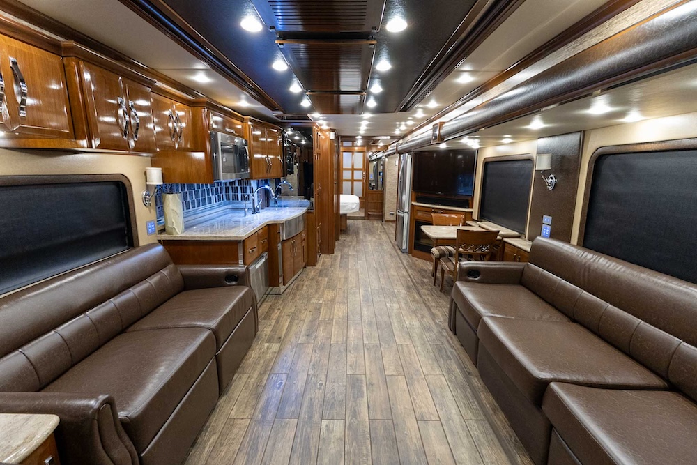 2017 Newmar King Aire 4584 Triple Slide # 2266