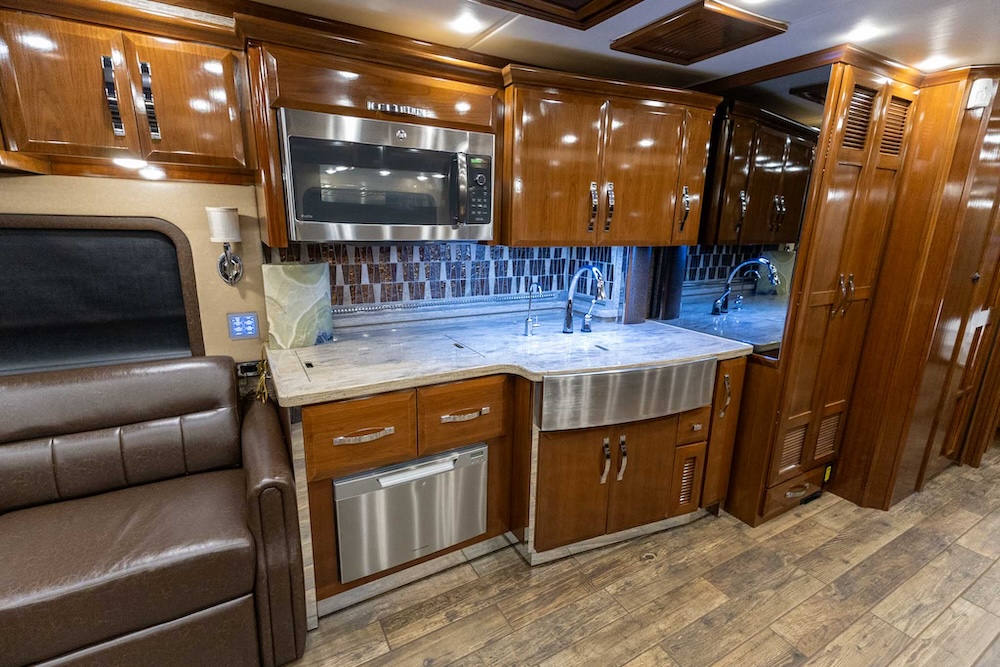 2017 Newmar King Aire 4584 Triple Slide # 2266