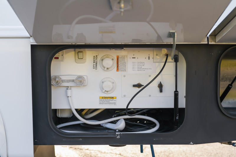 2018 Jayco Melbourne Prestige 24KPDouble Slide