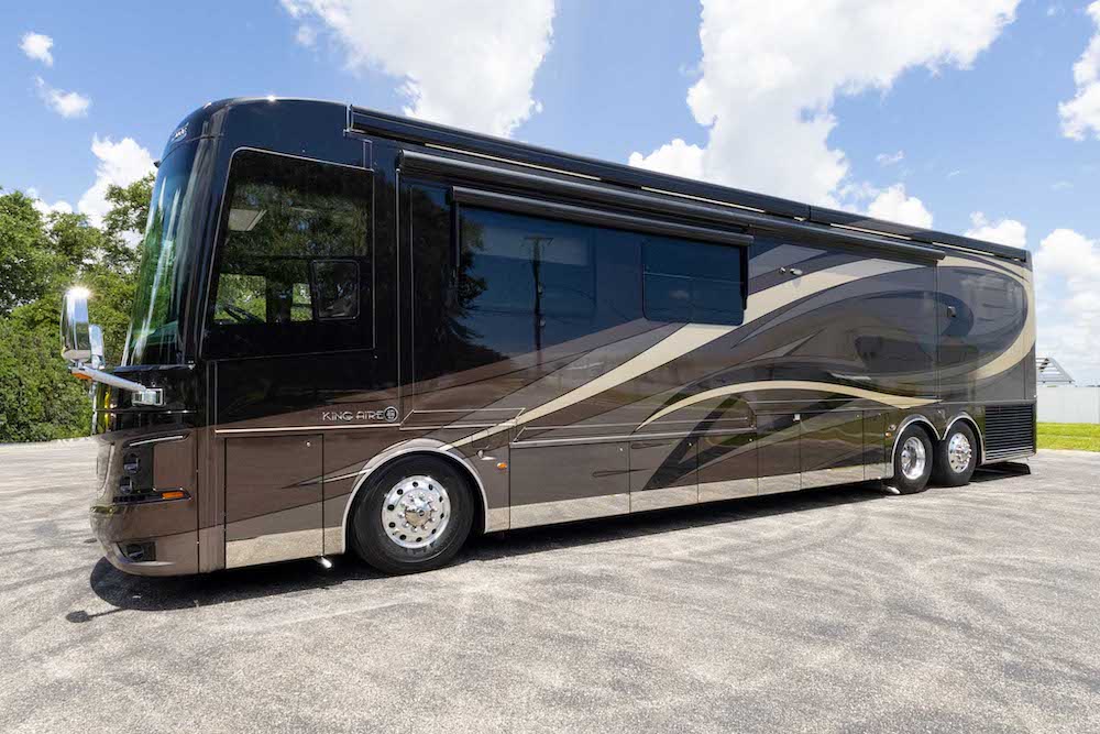 2018 Newmar King Aire 4531 Triple Slide # 2360