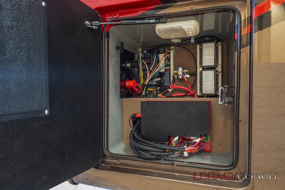 2019 Entegra Aspire 44 R Quad Slide