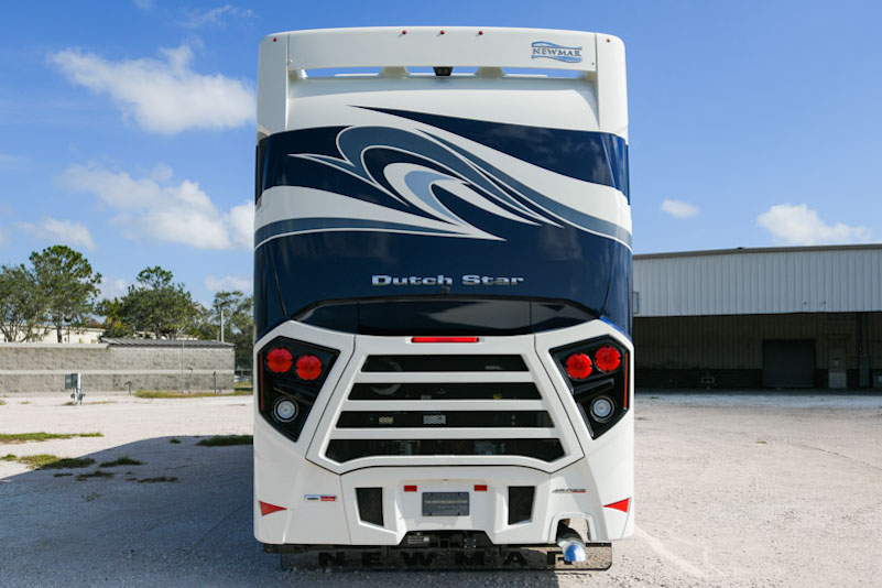 2019 Newmar Ditch Star 3736Triple Full Wall Slide