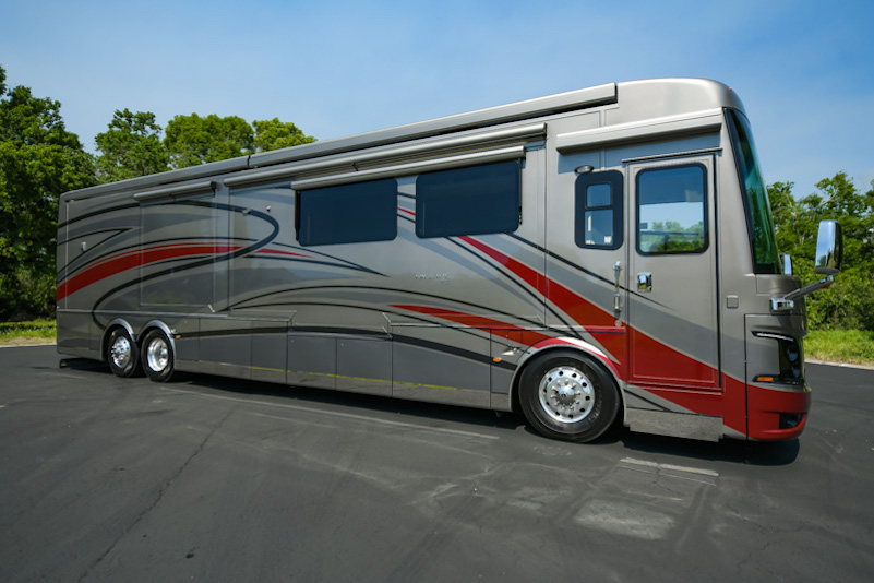 2019 Newmar King AireQuad Slide