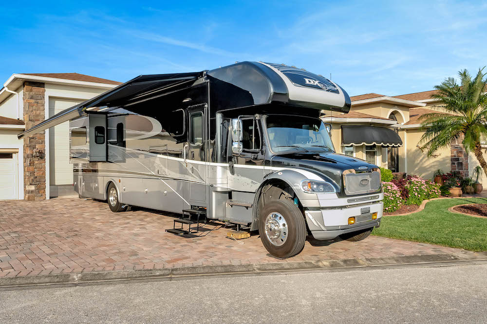 2021 Dynamax D3 37RBTriple Slide