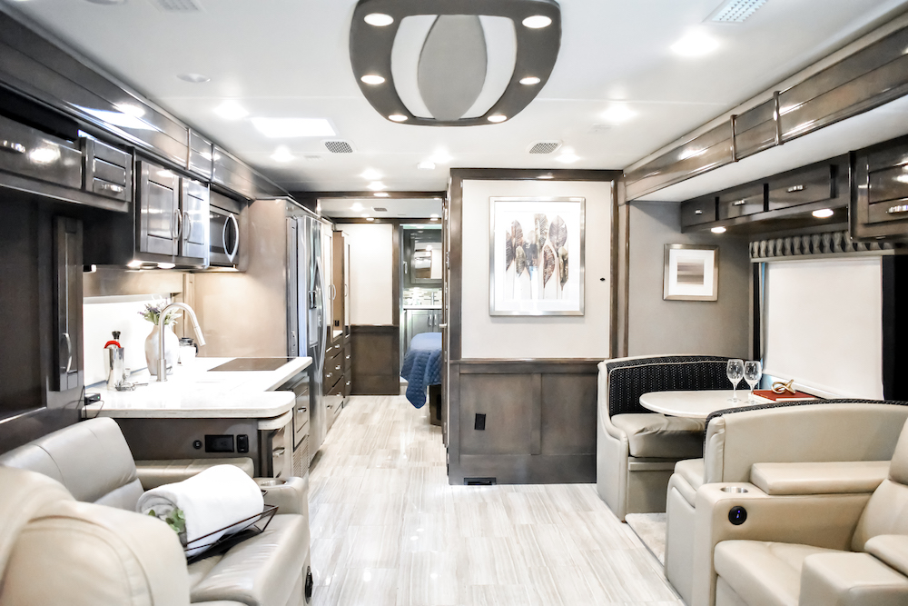 2021 Entegra Reatta 39T Triple Slide