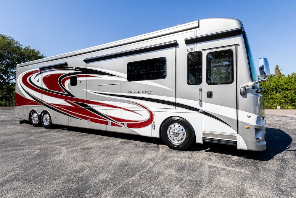 2022 Newmar Dutch Star 4369 Triple Slide # 2302