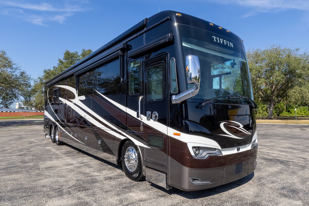 2022 Tiffin Allegro Bus 45 OPP Quad Slide