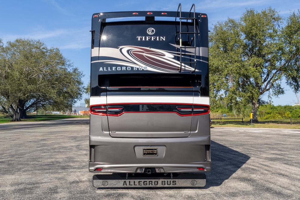 2022 Tiffin Allegro Bus 45 OPP Quad Slide