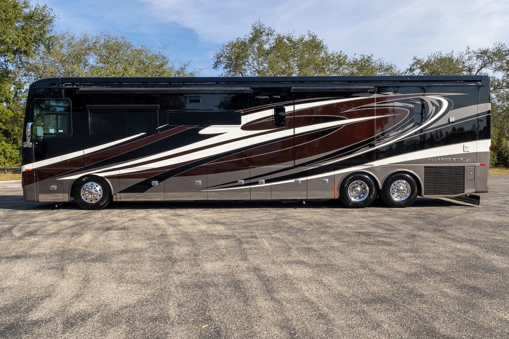 2022 Tiffin Allegro Bus 45 OPP Quad Slide