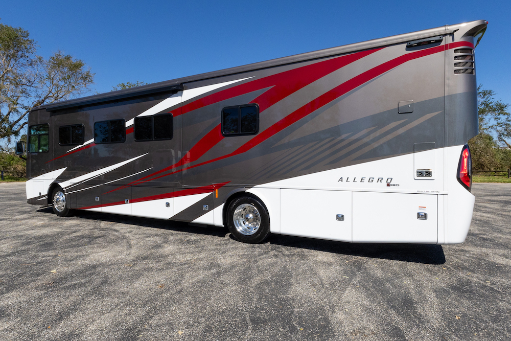 Tiffin Allegro Red 38LL Double Slide # 2405