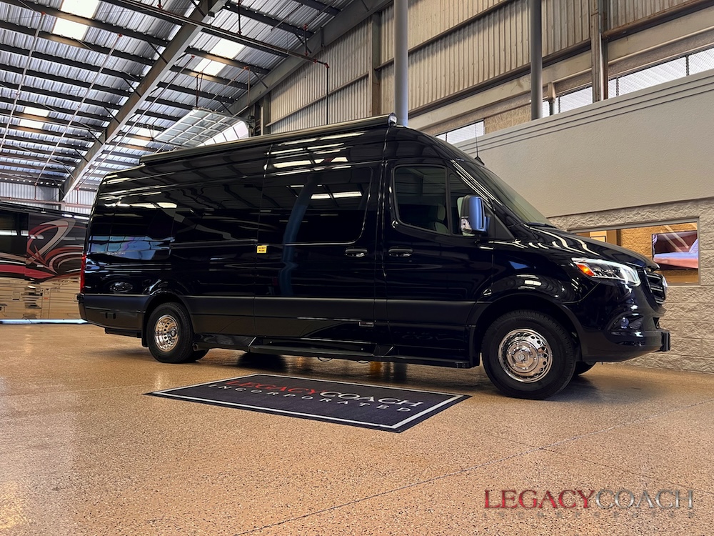 2023 Ultimate Toys Ultimate RV Non Slide