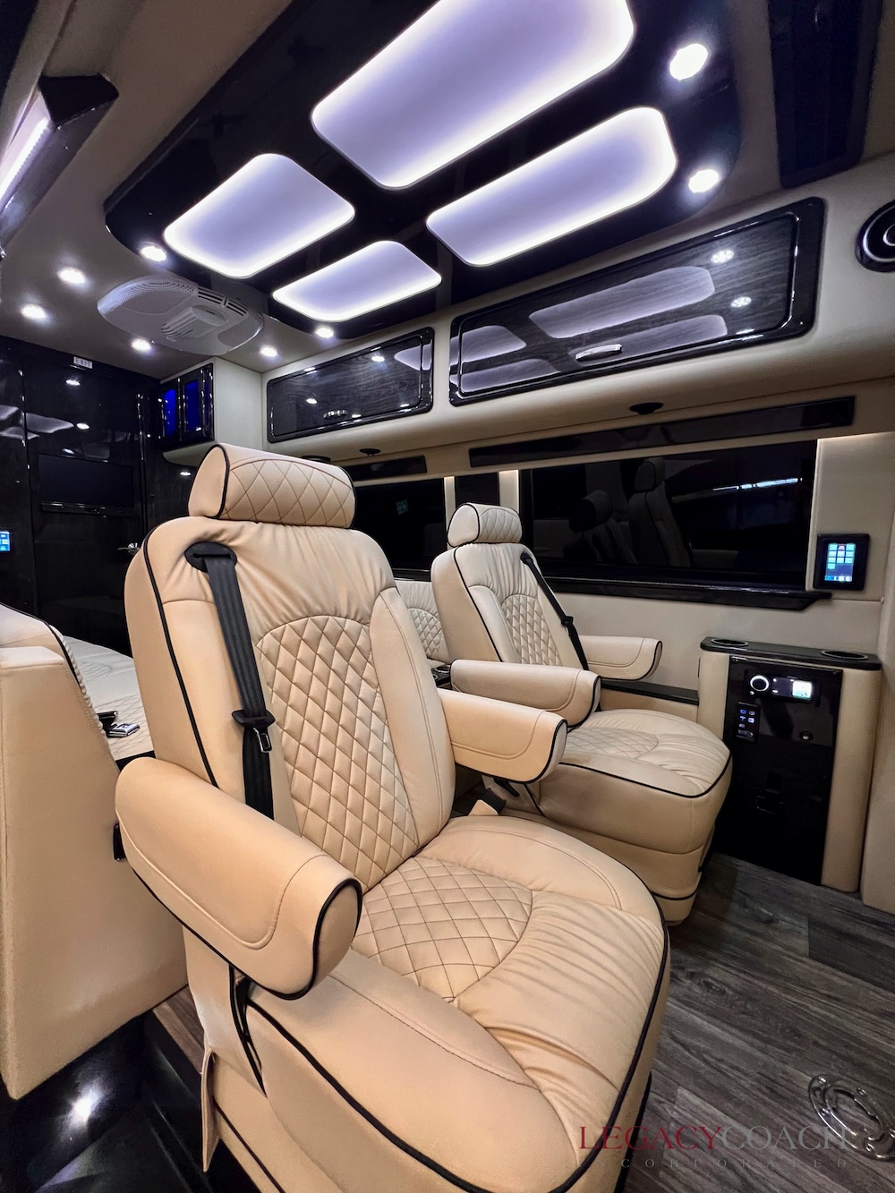 2023 Ultimate Toys Ultimate RV Non Slide