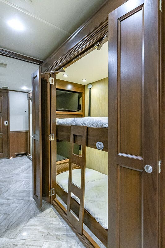 2019 Entegra Coach 44R